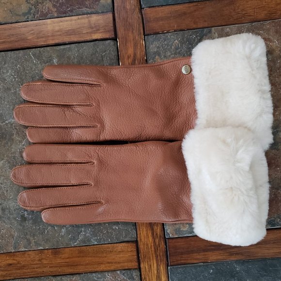 UGG | Accessories | New Wo Tags Ugg Classic Long Pebble Leather Gloves ...